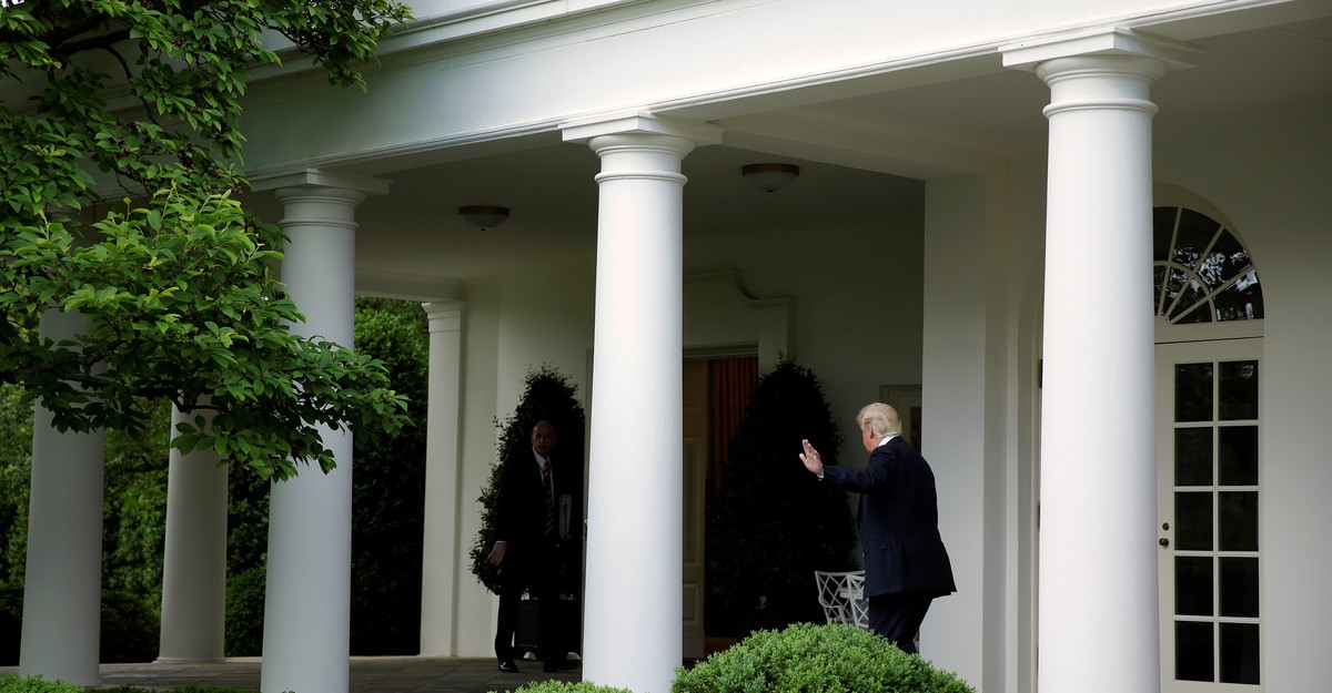 Mike Dubke, White House Communications Director, Reportedly Resigns ...