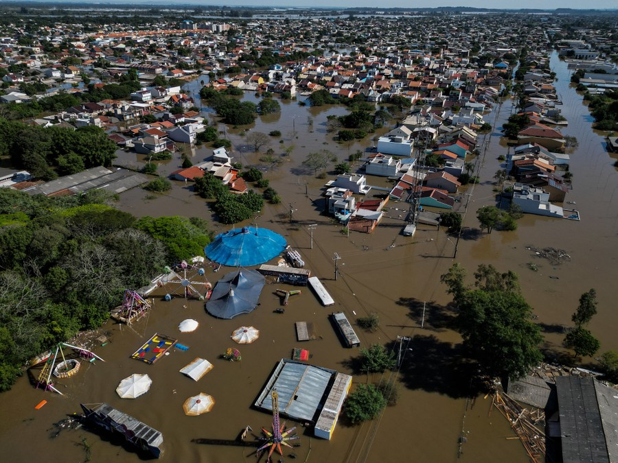 Photos: Deadly Flooding in Southern Brazil - The Atlantic