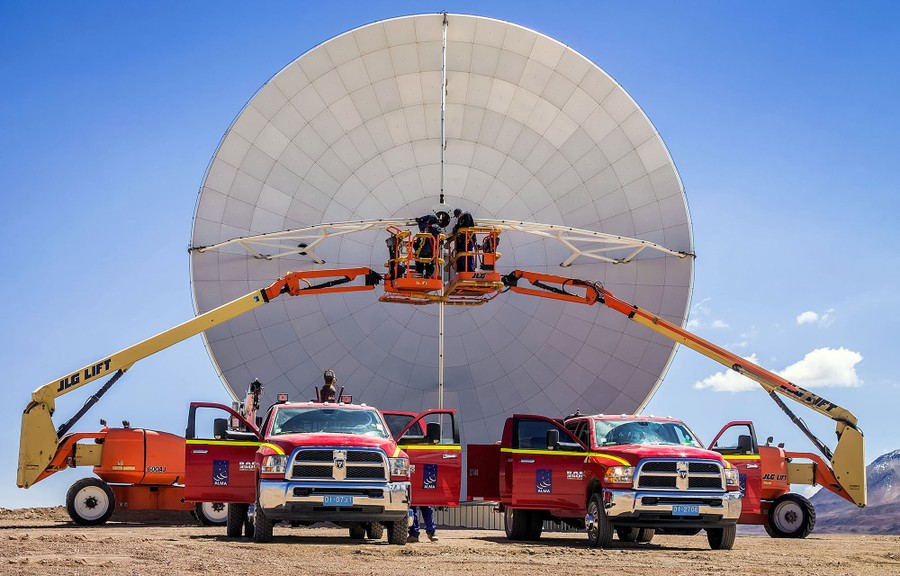 A Visit to the European Southern Observatory - The Atlantic