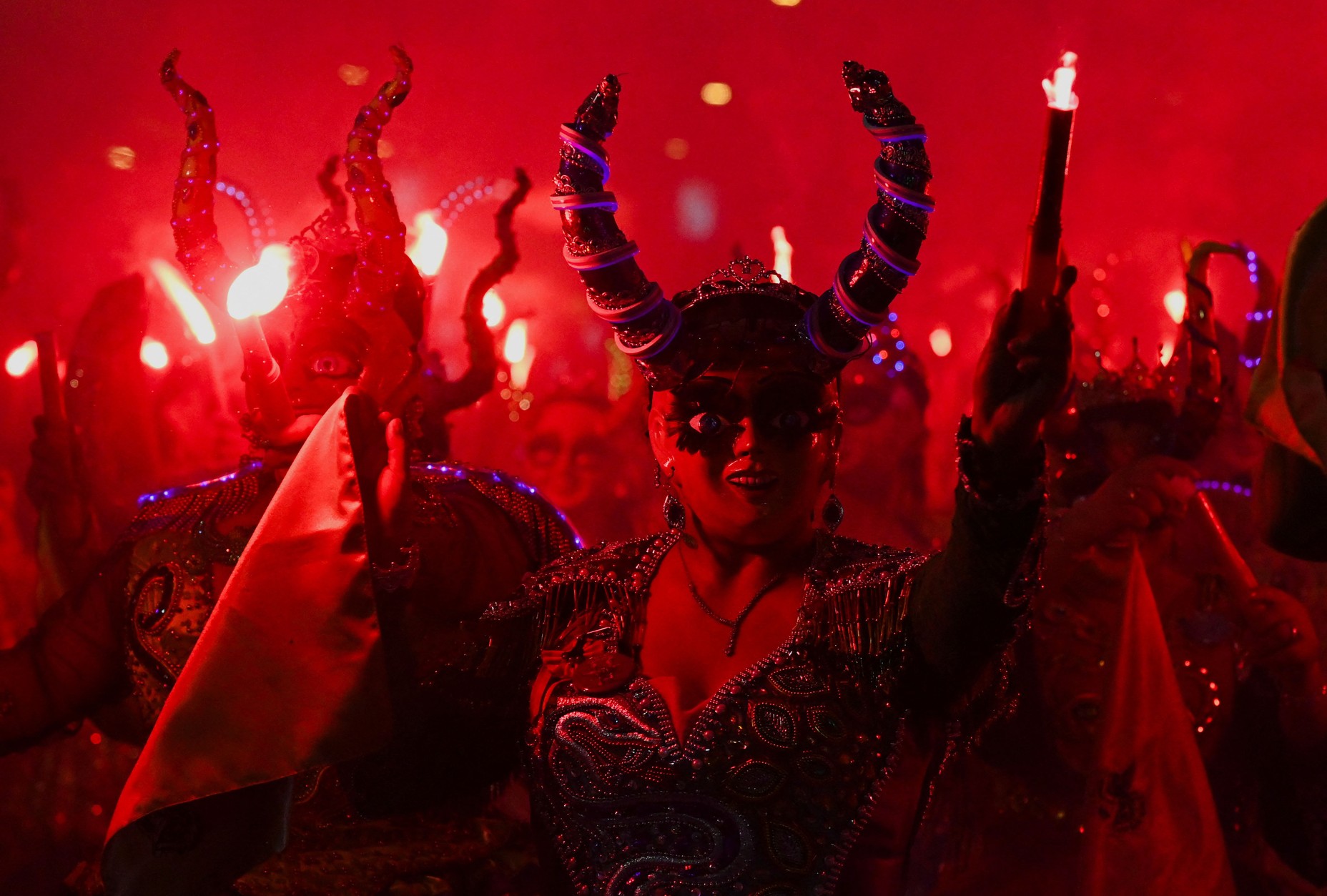 Photos of the Week: Devil-Angels, Highland Cows, Hot Dogs - The Atlantic