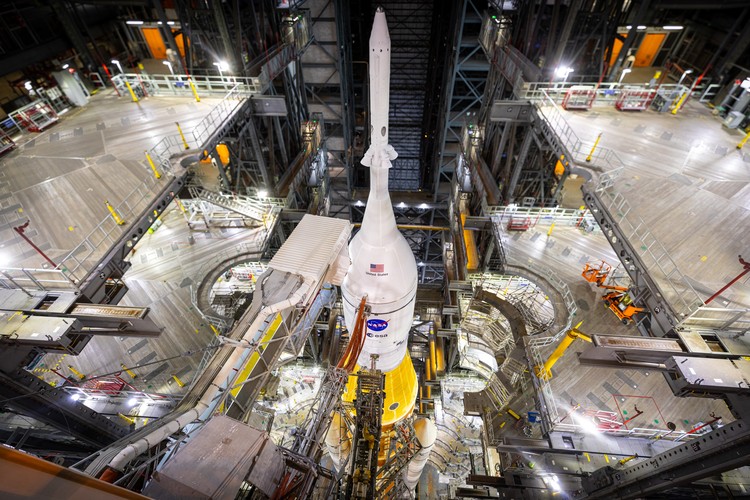 Photos: Counting Down to the Launch of Artemis II - The Atlantic