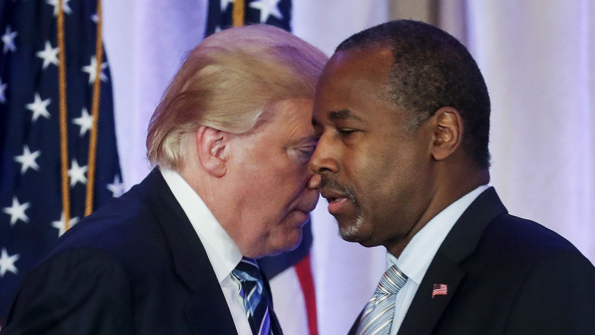Ben Carson and Donald Trump's Fundraising Tactics - The Atlantic