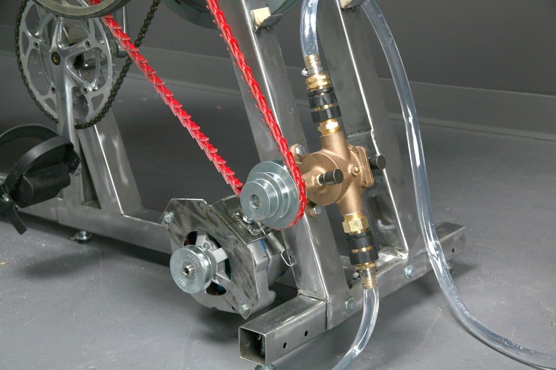 The Electricity-Generating Bicycle Desk That Would Power the World ...