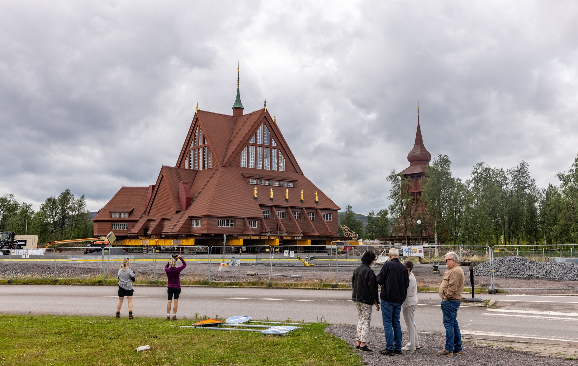 Photos: Driving a Century-Old Church Down the Road - The Atlantic