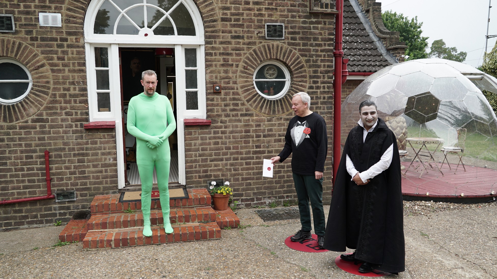 Why I Thought I’d Hate (And Grew to Love) ‘Taskmaster’ - The Atlantic