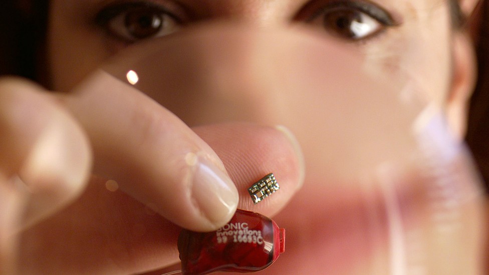 The Hearing Aid's Pursuit of Invisibility - The Atlantic