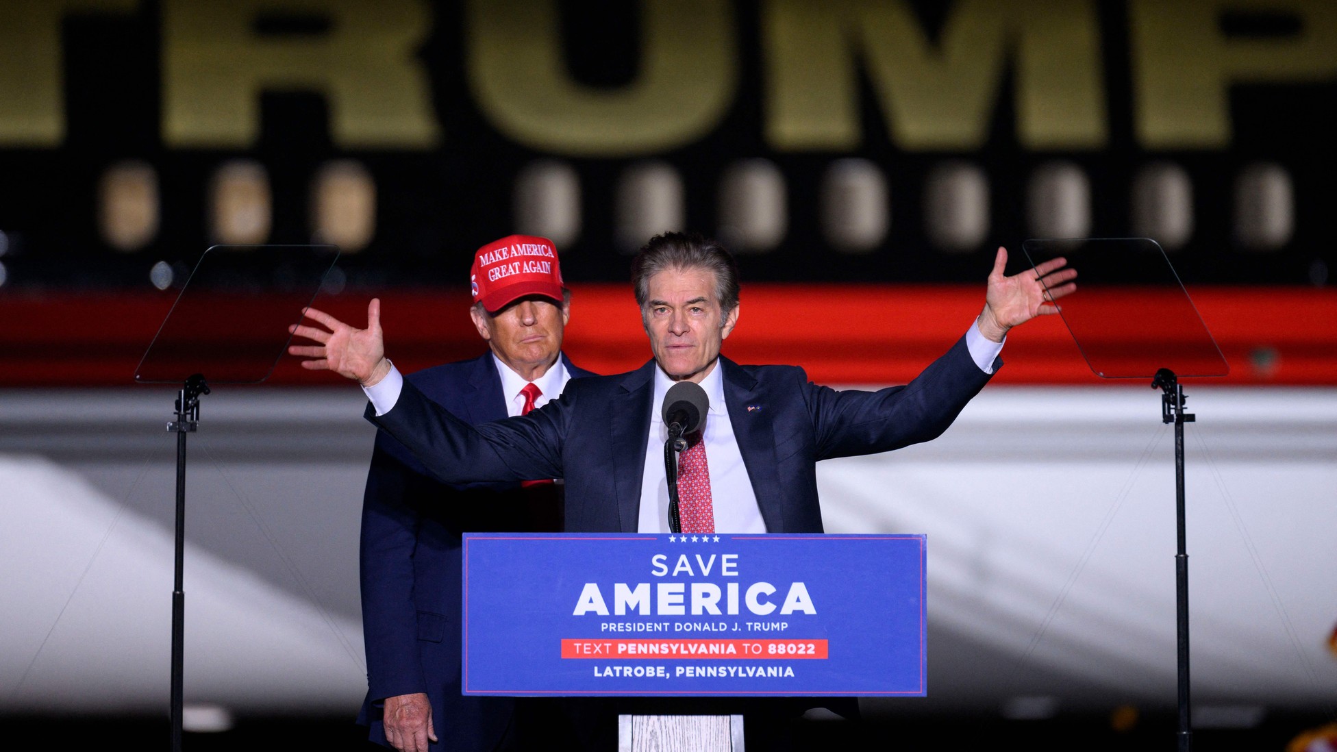 Why Oz Is the Doctor Trump Ordered - The Atlantic