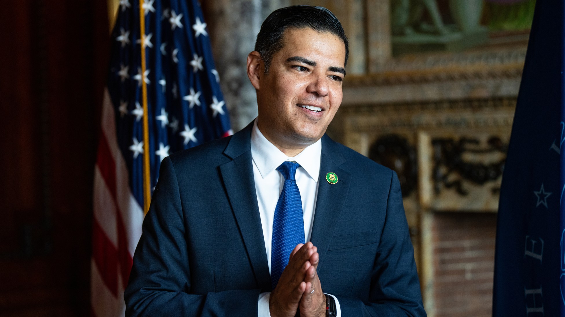Republicans are targeting drag shows. This congressman loves them ...
