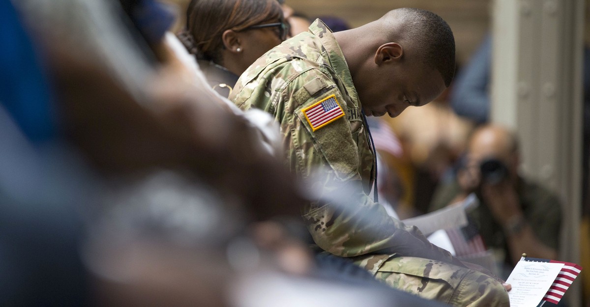 Why Trump Should Embrace America's Immigrant Soldiers - The Atlantic