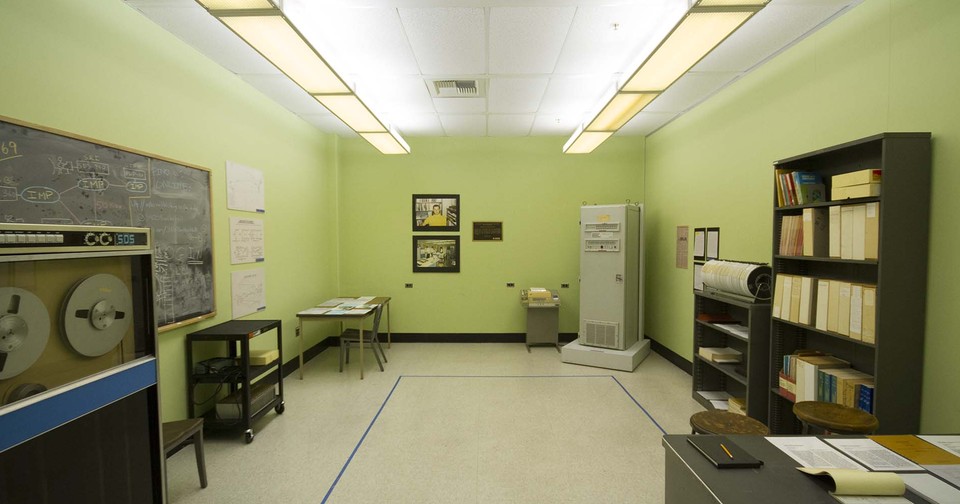 internet research unit