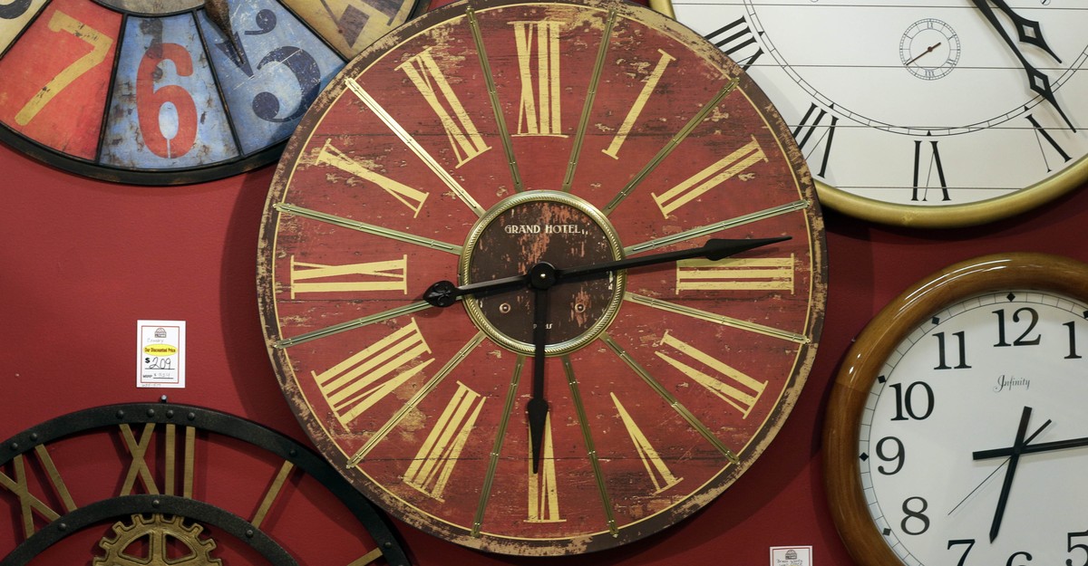 The Ticking Clock in Plath’s ‘Monologue at 3 a.m.’ - The Atlantic