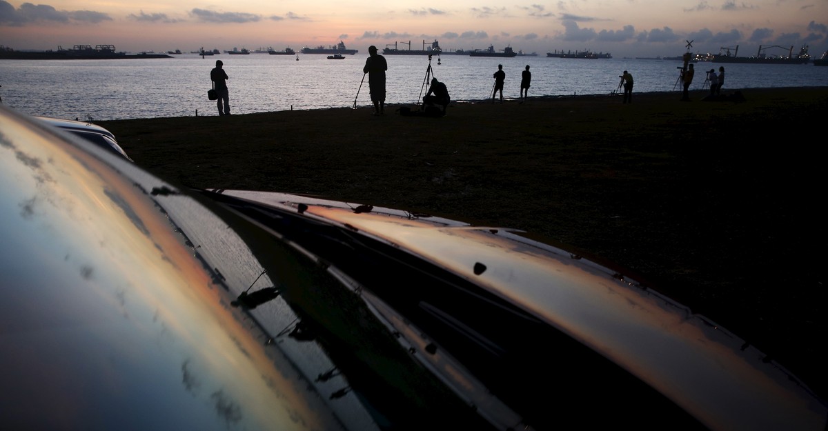 Seeing the Total Eclipse for Procrastinators - The Atlantic