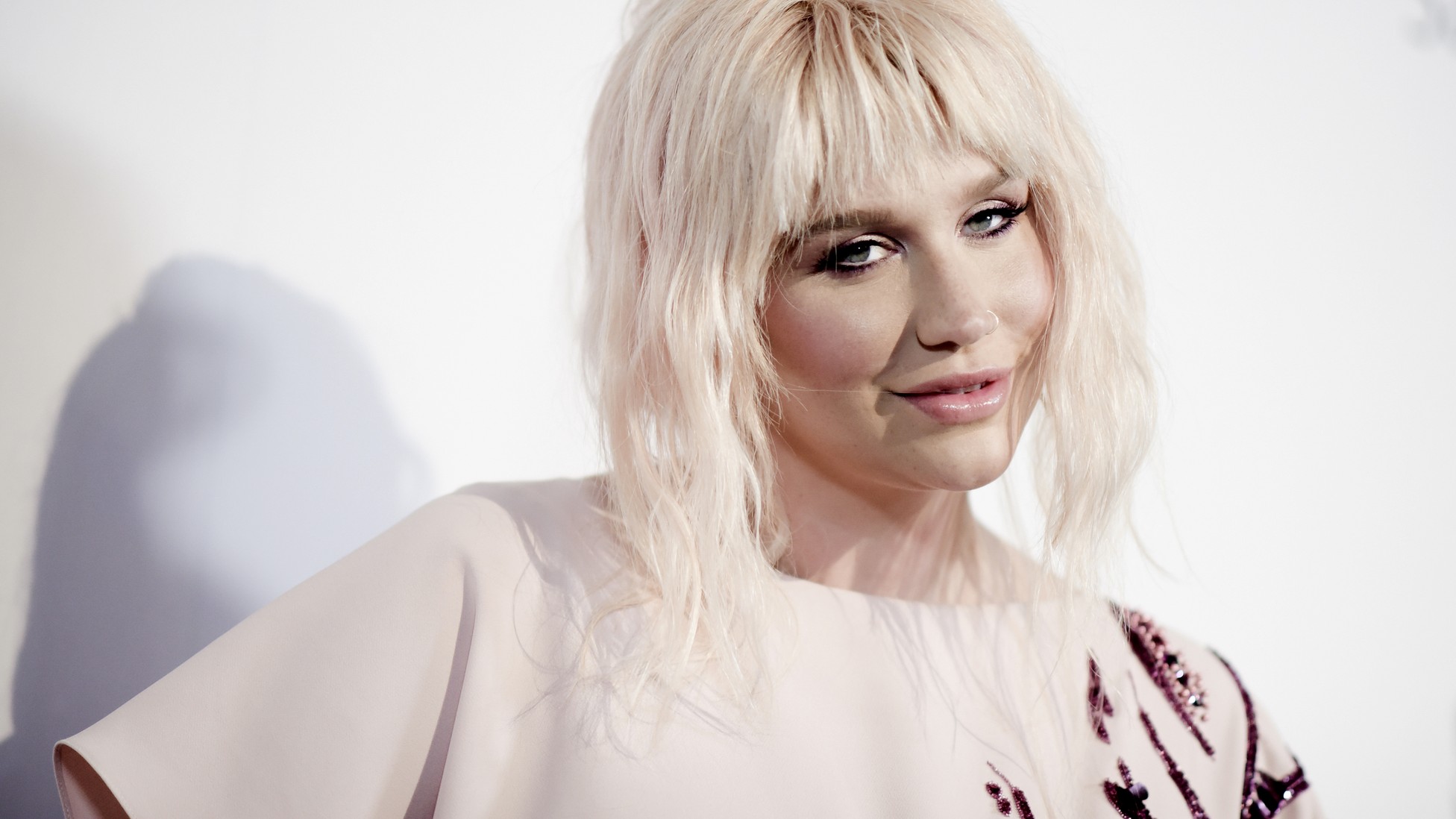#FreeKesha, Clarified: Kesha's Billboard Awards Cancellation Shows the ...