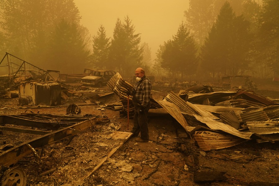 Photos: Oregon Communities Devastated by Wildfires - The Atlantic