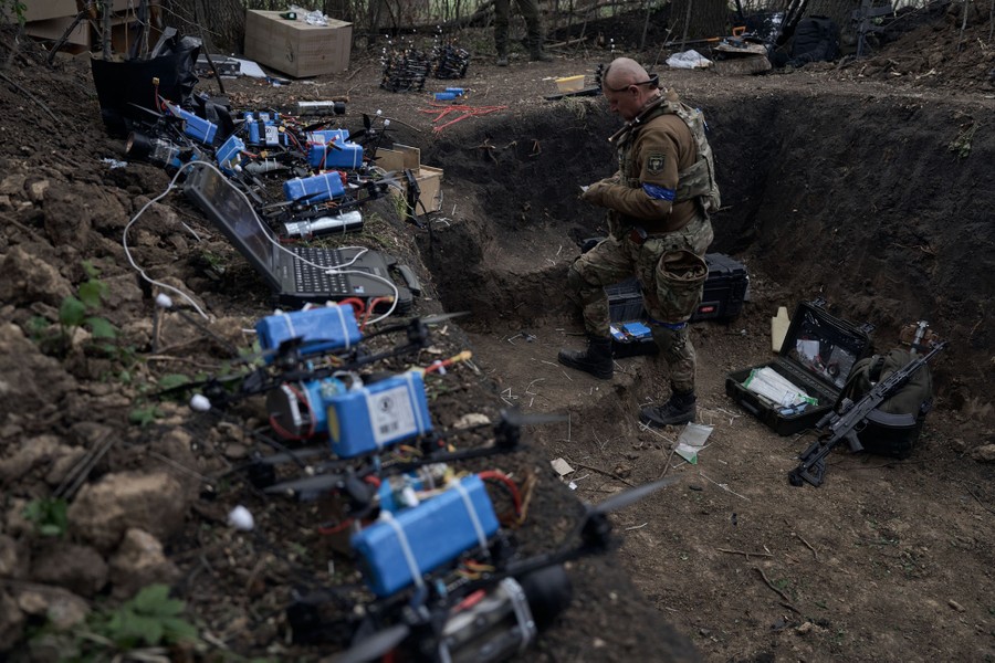 Photos: Ukrainians Fight to Defend Kharkiv From Russian Attacks - The ...