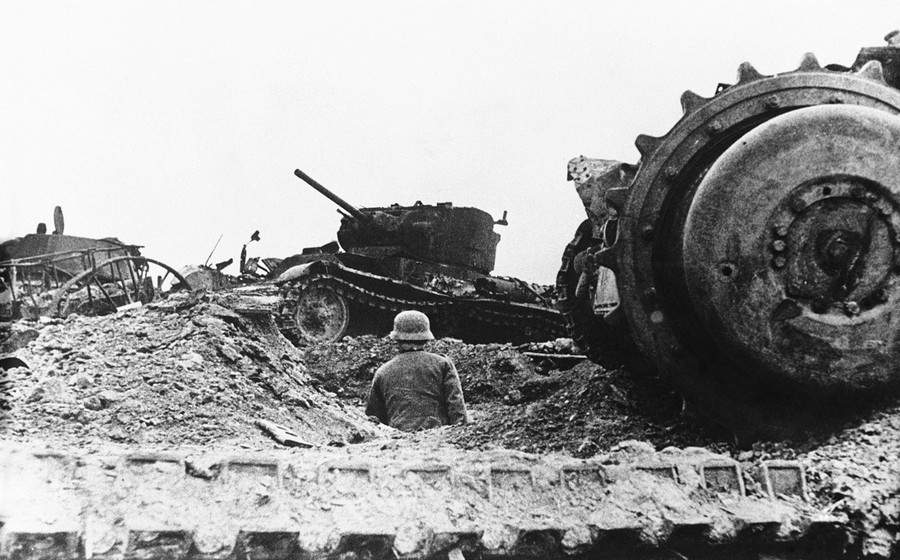 World War II: The Eastern Front - The Atlantic