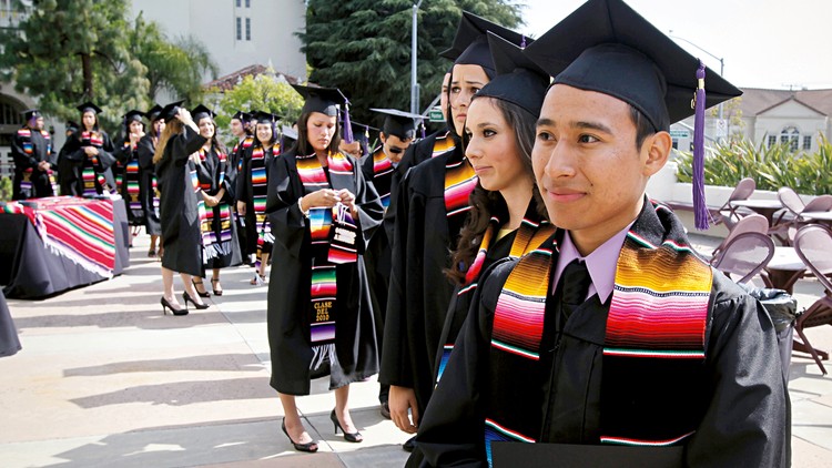 Latinos Top Minority College Enrollment, Pew Hispanic Center Finds ...