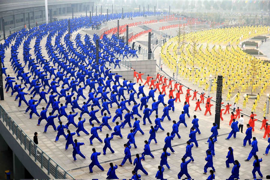 More of the Chinese Art of the Crowd - The Atlantic