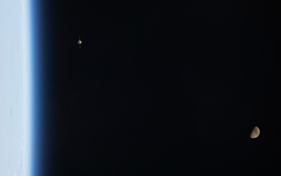 The International Space Station: Expedition 34 - The Atlantic