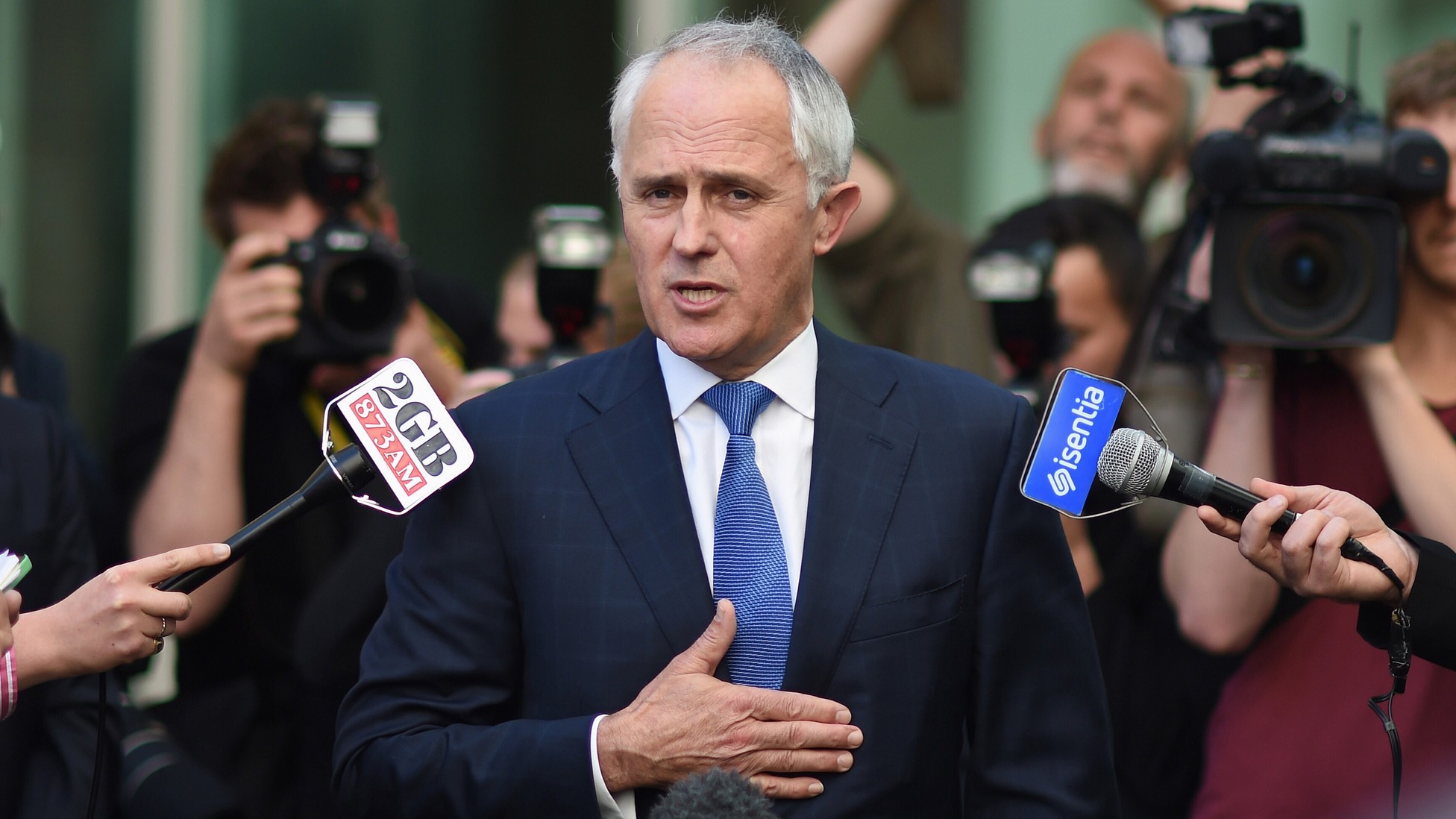 Malcolm Turnbull Defeats Tony Abbott in Leadership Vote to Become ...