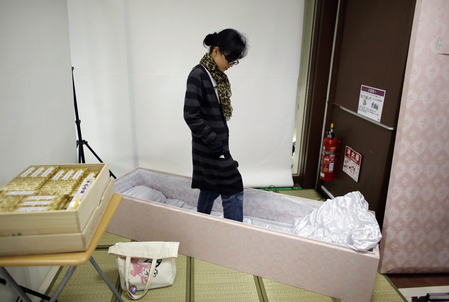 Modern End-of-Life Services in Japan - The Atlantic
