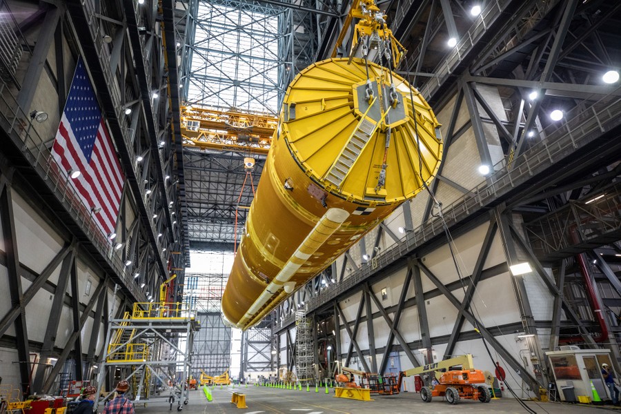Photos: Preparing for the Launch of Artemis I - The Atlantic
