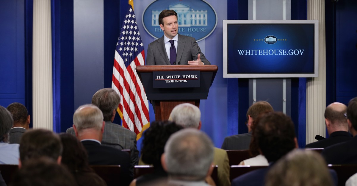 How White House Reporters Can Reclaim Their Beat - The Atlantic