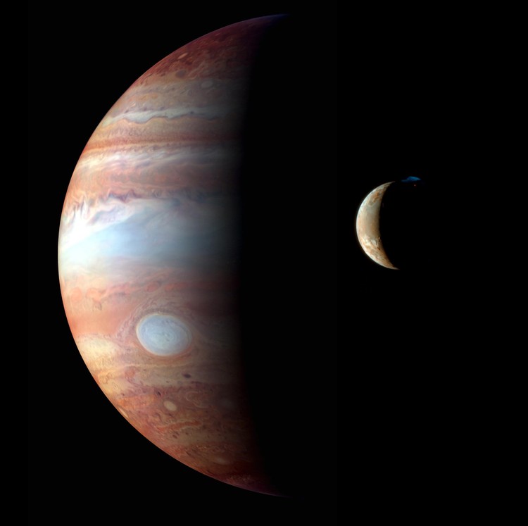 The Camera Behind The New Pluto Photos Is Named 'Ralph' - The Atlantic