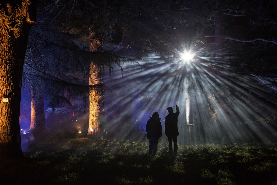 Delighting in Holiday Lightshows - The Atlantic