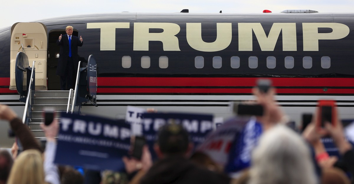 The 2-Minute, 2-Point Guide to the Trump Airplane Story - The Atlantic