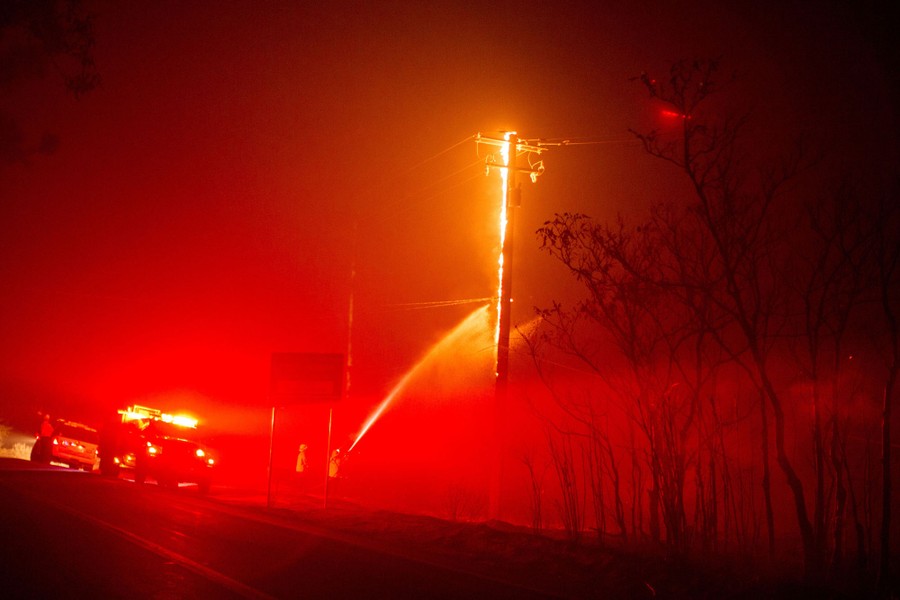Photos: California’s Fast-Moving Lake Fire - The Atlantic