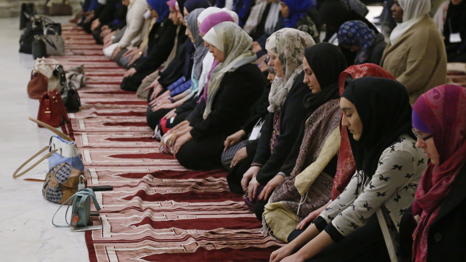 How the Un-Mosquing of Muslims Is Unfolding in America: - The Atlantic