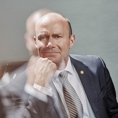 How Mike Lee Learned to Love Donald Trump - The Atlantic