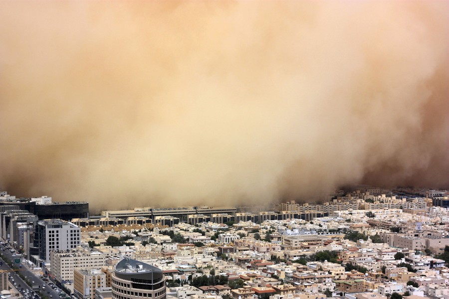 The Strange Beauty of Sandstorms - The Atlantic