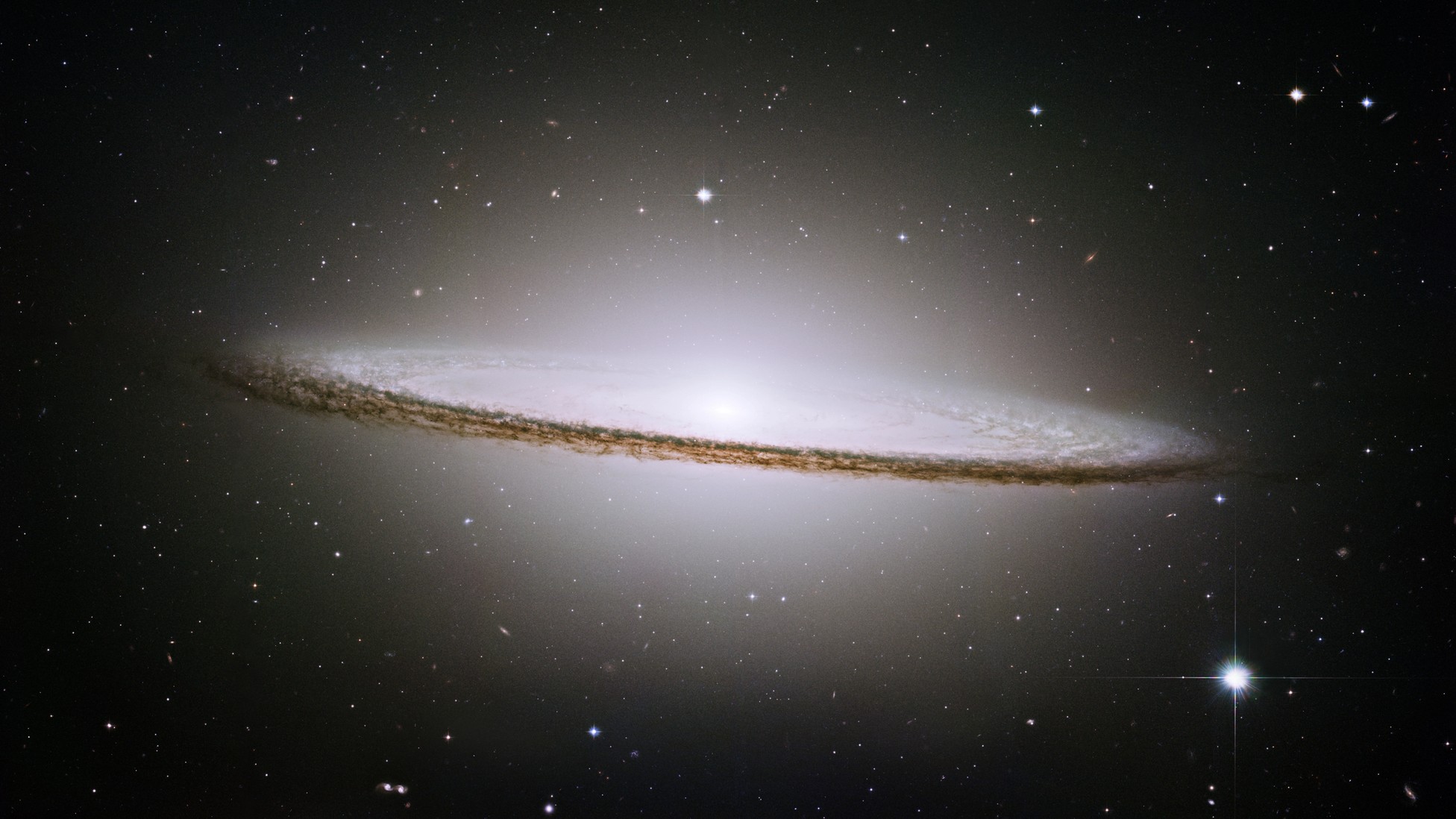 Hubble's Beautiful Pictures and the Long View - The Atlantic