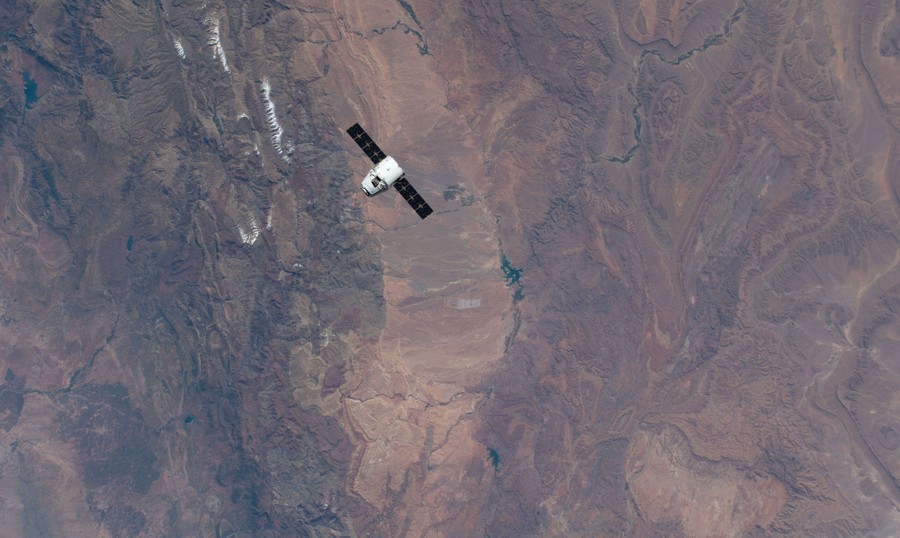 Views From Above: The Past Eight Months in Orbit - The Atlantic