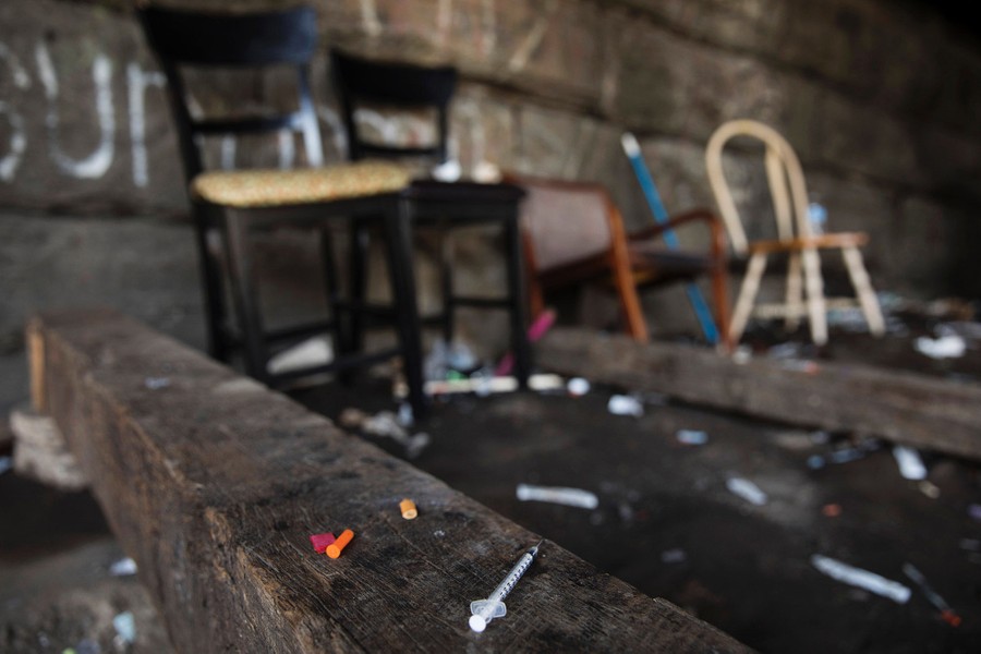 Closing Down a Notorious Heroin Camp in Philadelphia - The Atlantic
