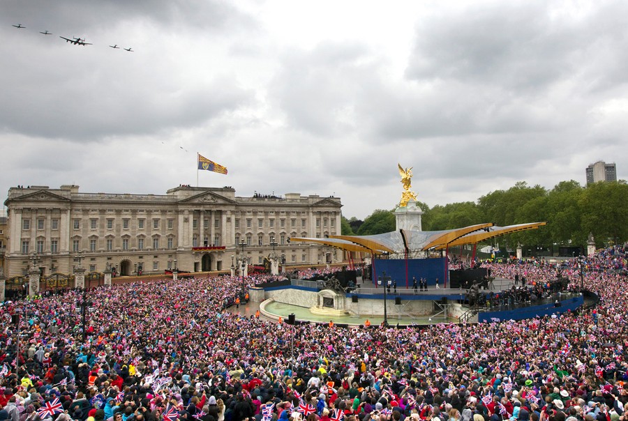 Queen Elizabeth's Diamond Jubilee - The Atlantic