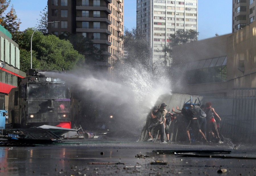 Photos: Protests Erupt Across Chile - The Atlantic Photos: Protests Erupt Across Chile - The Atlantic