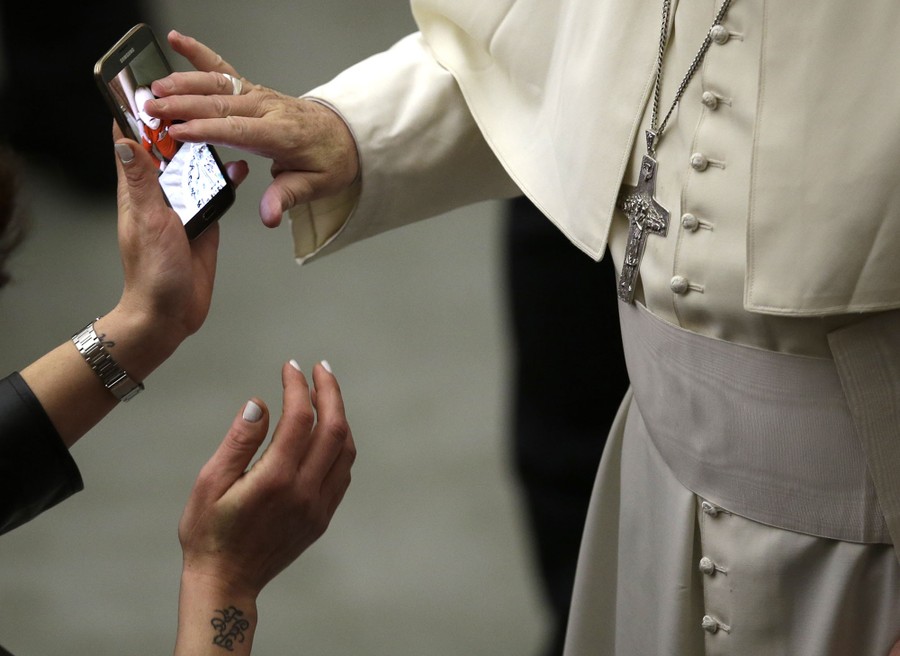 Photos: The Ubiquity of Smartphones - The Atlantic