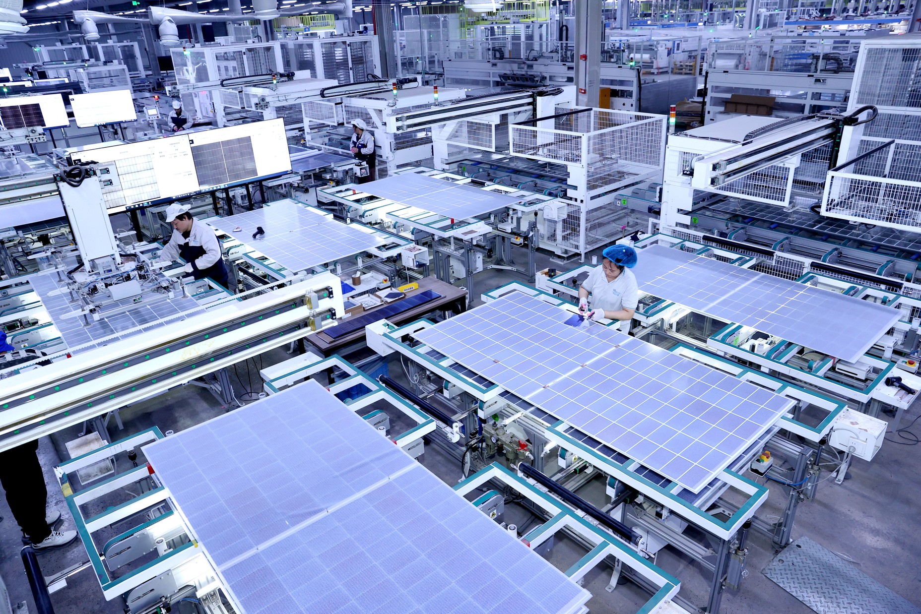 Photos: The Scale of China’s Solar-Power Projects - The Atlantic