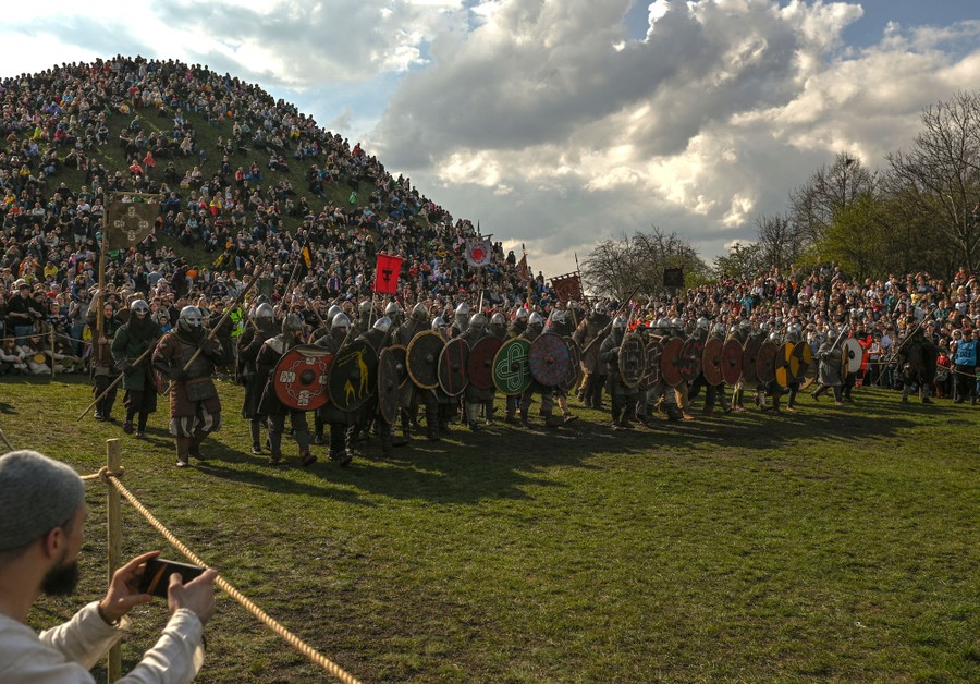 Photos of the Week: Florida Flood, Reindeer Race, Ghost Forest - The ...