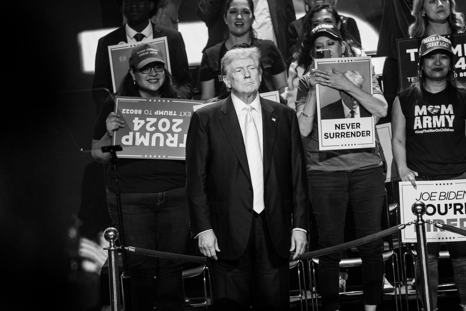 Inside the Ruthless, Restless Final Days of Trump’s Campaign - The Atlantic