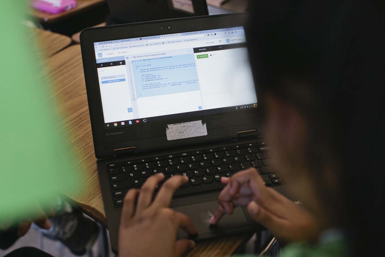 The Future of AI Depends on High-School Girls - The Atlantic