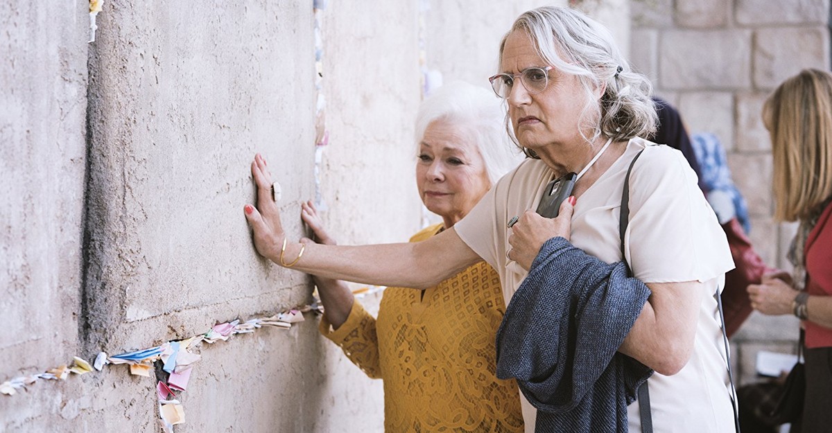 Amazon's 'Transparent' Season 4 Crosses Borders: Review - The Atlantic