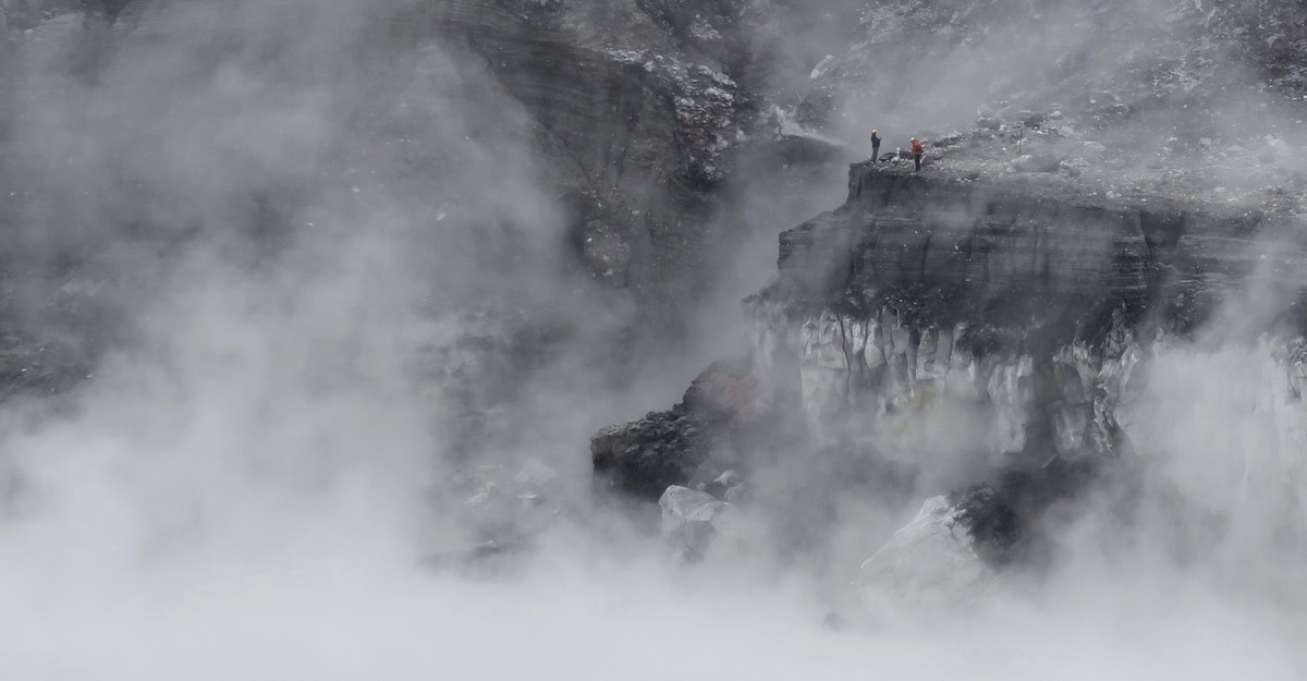 The Tough Little Drone Ship That Explores Acid Lakes - The Atlantic