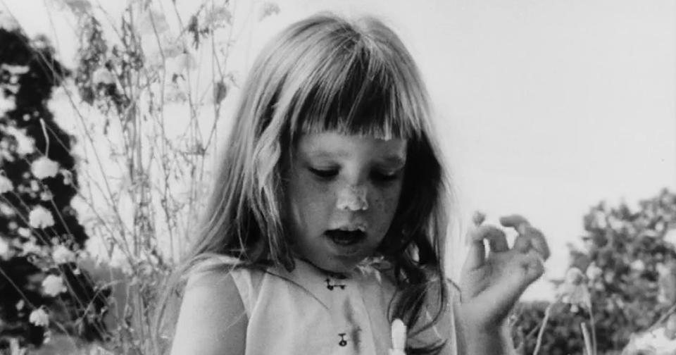 Clinton Echoes LBJ's 'Daisy' Ad in New Spot - The Atlantic