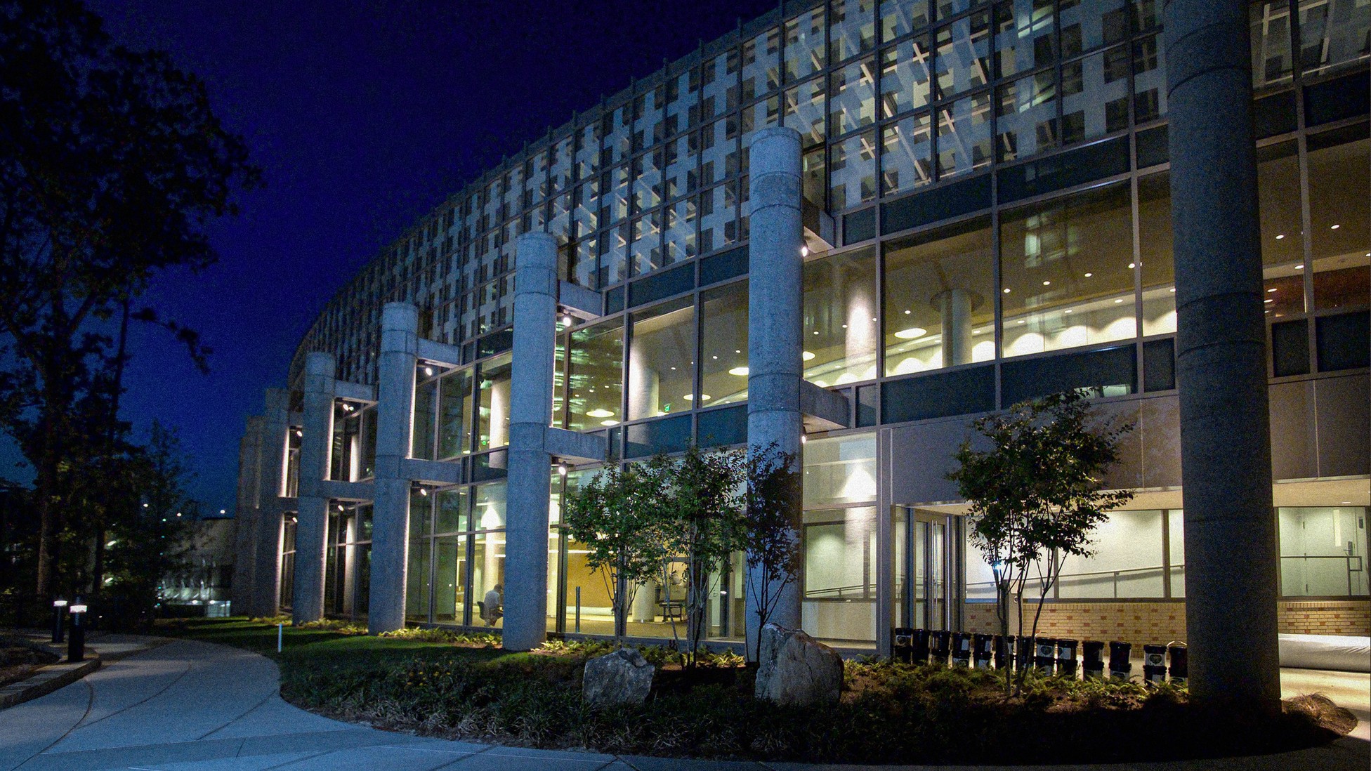 The CDC Is Altering Data to Follow Trump’s DEI Order - The Atlantic