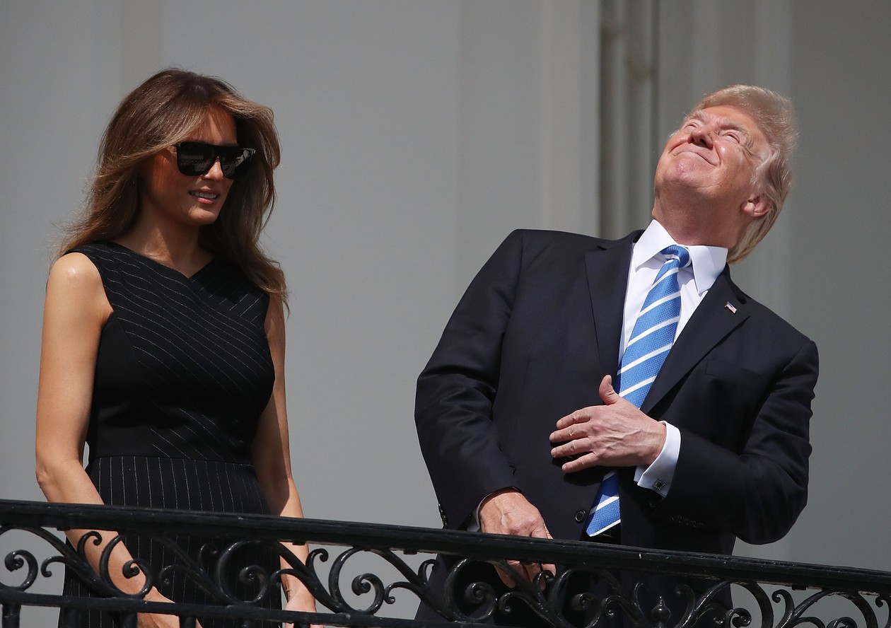When Trump Looked at the Sun During the Eclipse - The Atlantic