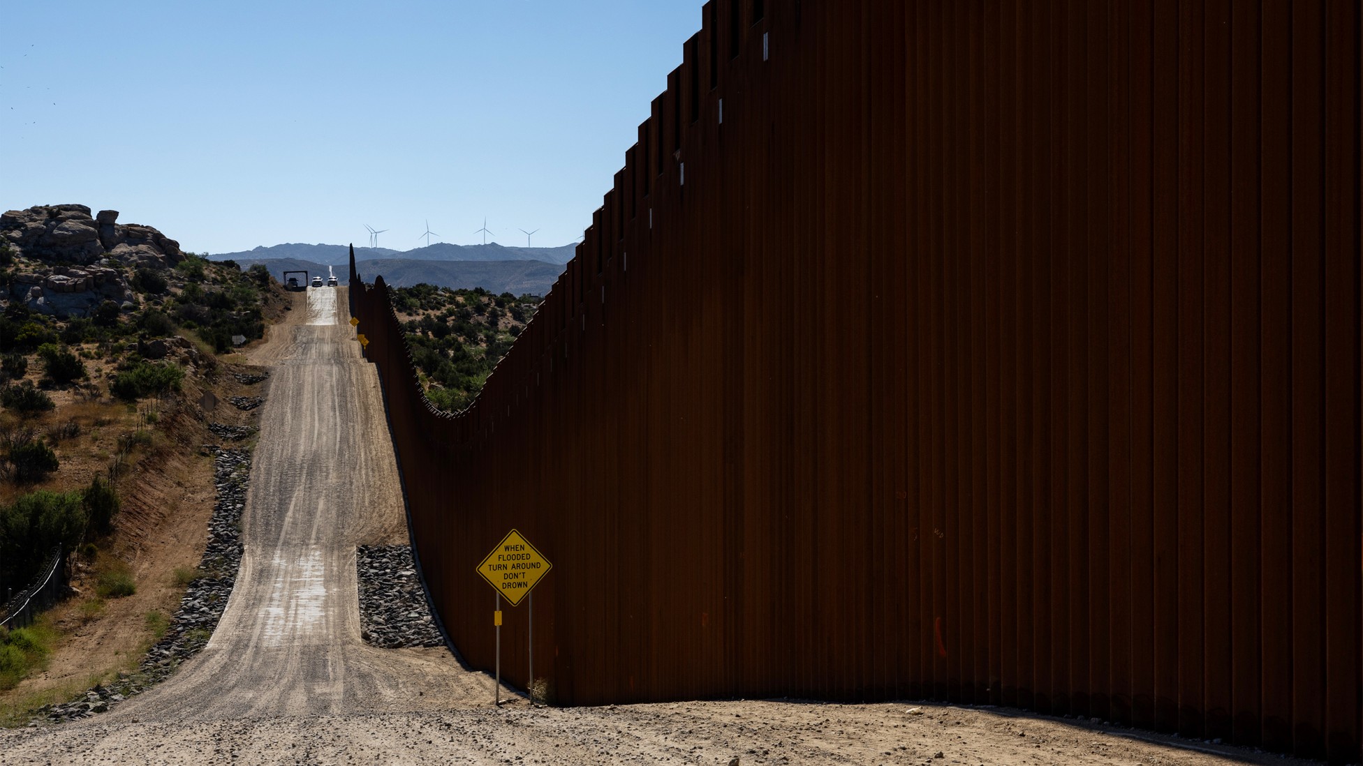 The Orthodoxy That Doomed Democrats’ Border Policies - The Atlantic